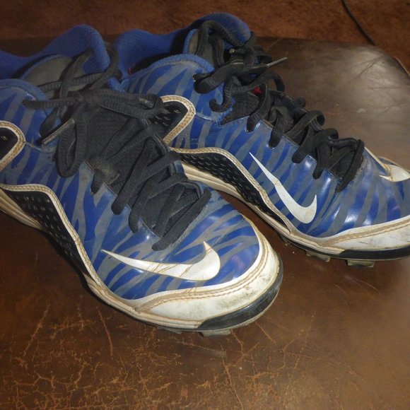 Nike | Shoes | Young Boys Hightop Nike Swingman Baseball Cleats | Poshmark